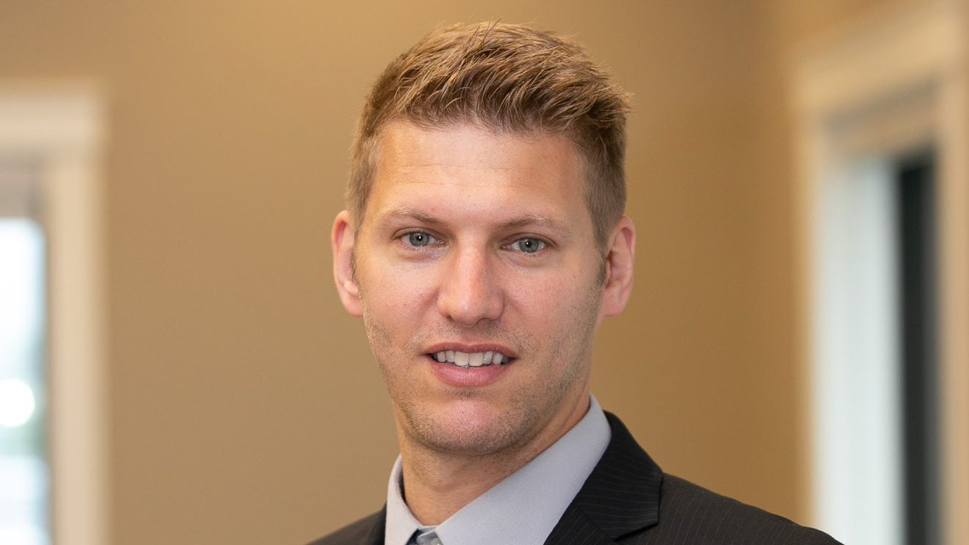 Meet the Faculty | Framingham University